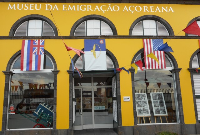Visiting My Self in the Museu da Emigração Açoriana | Emanuel Melo ...